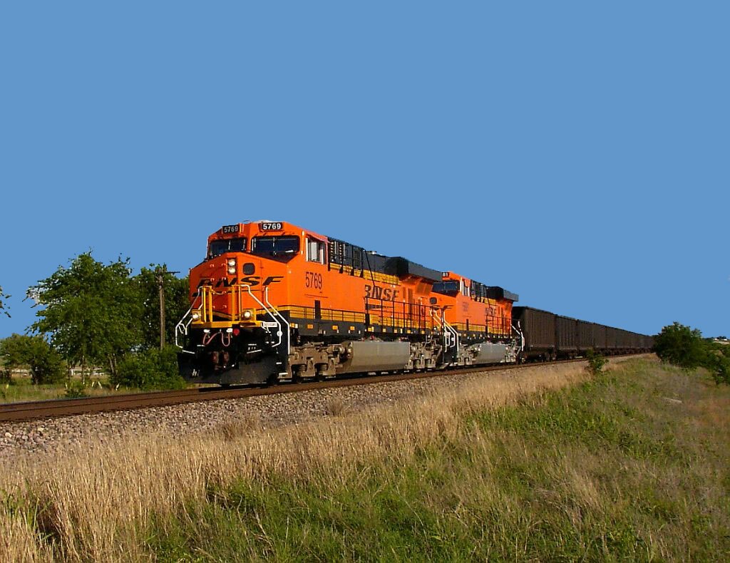BNSF 5769